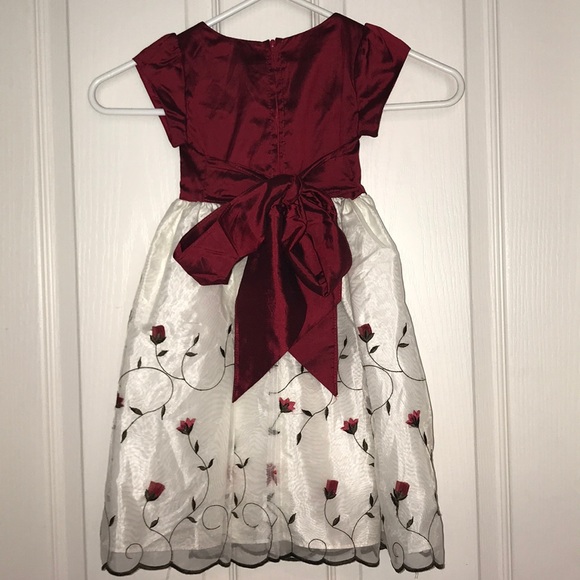 Dimples | Dresses | Beautiful Crimsoncreme Dress With Flowers | Poshmark